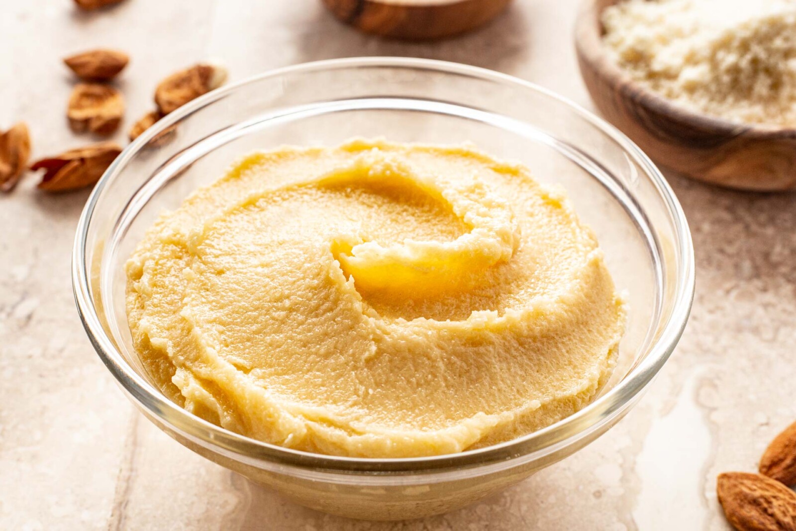 Almond Cream (Crème d'Amande) - Mediterranean Taste